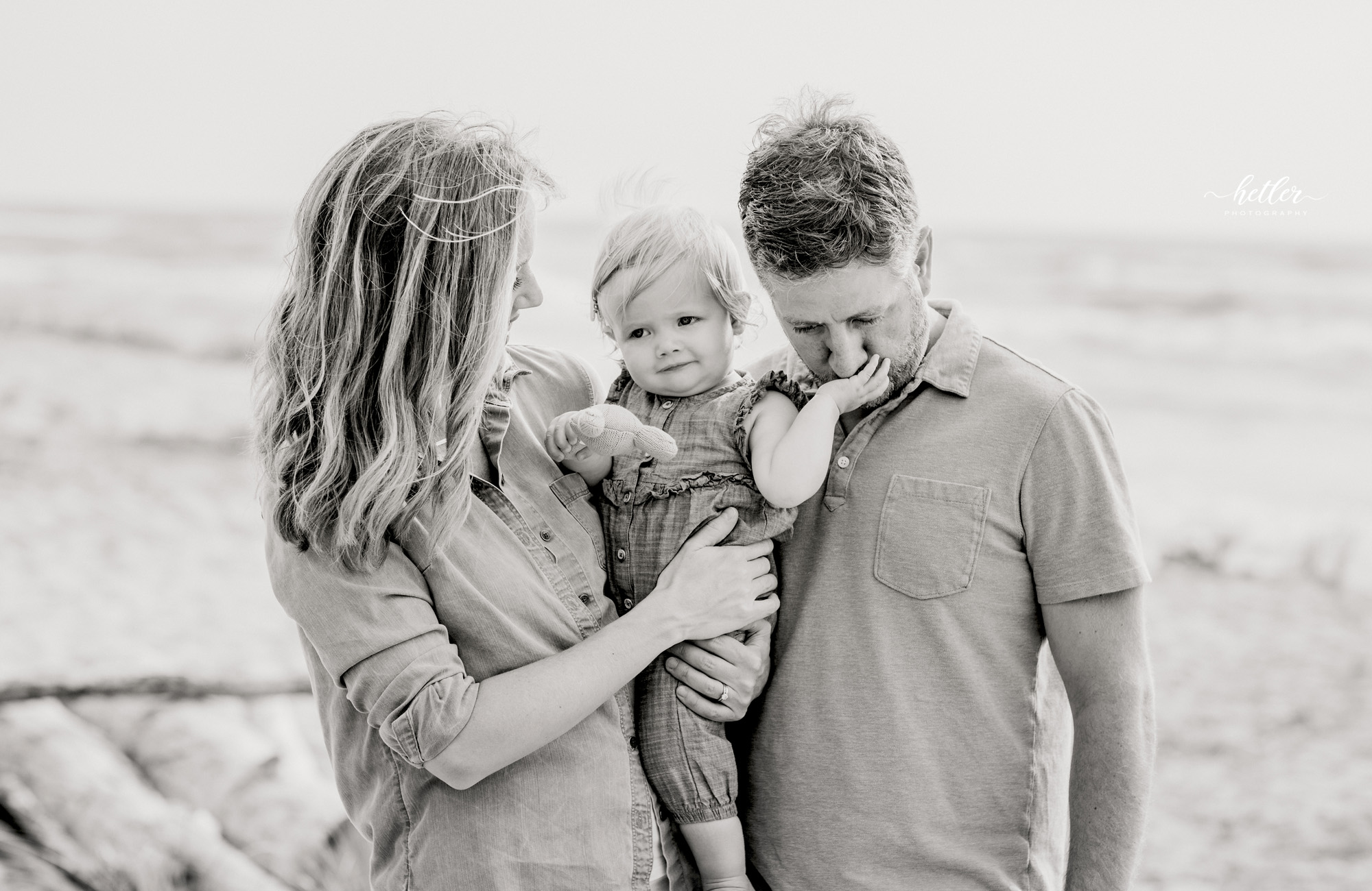 Lake Michigan Family Photo Session | Kellie Hetler Photography