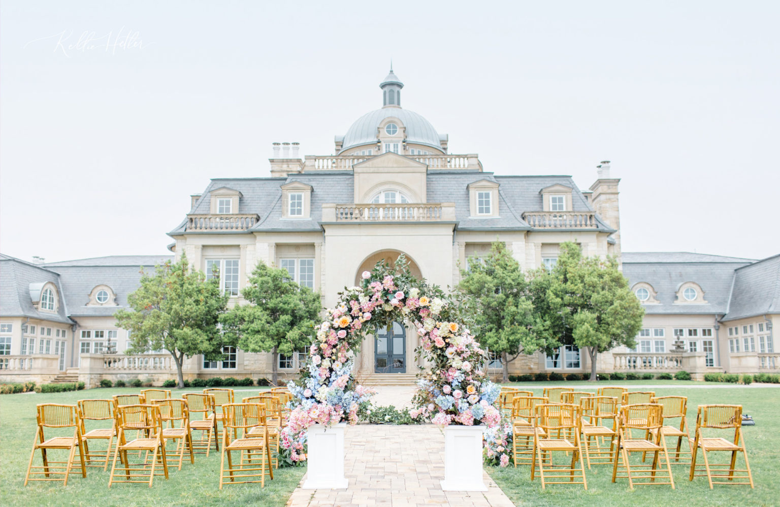 The Olana Dallas Wedding Editorial | Kellie Hetler Photography